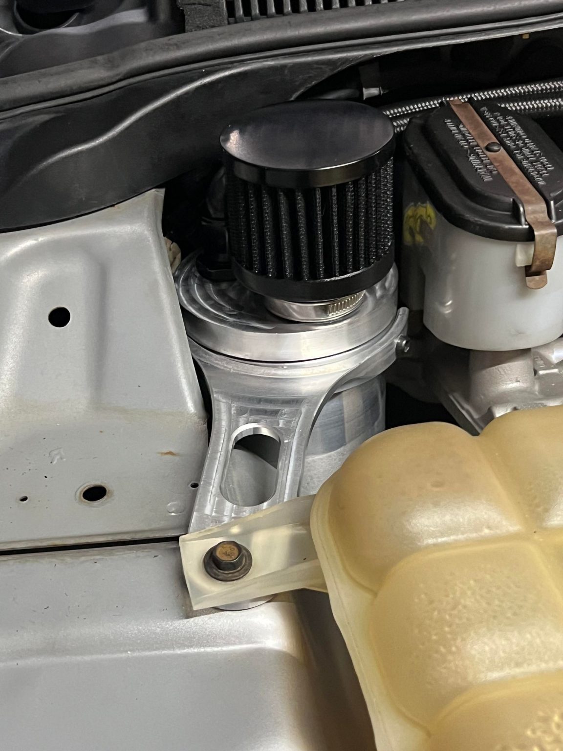 Dalta Autosports - XR6 Turbo XR8 Billet Oil Catch Can